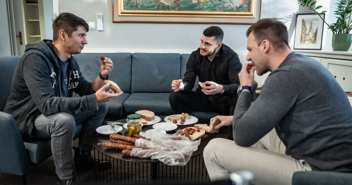 "Mladé pušky" a prečo nie? | Hlavný Denník