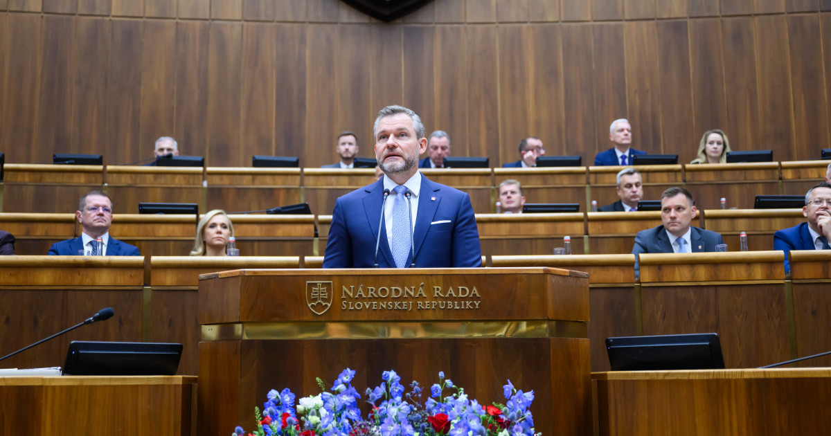 Prezident a rozpaky nad jeho správou o stave republiky | Hlavný Denník