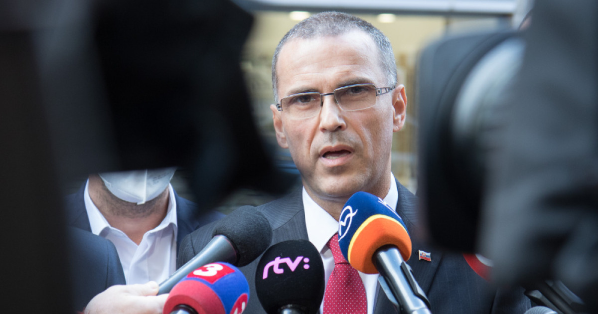 Pre muža, ktorý usmrtil lekárku navrhuje prokurátor väzbu | Hlavný Denník