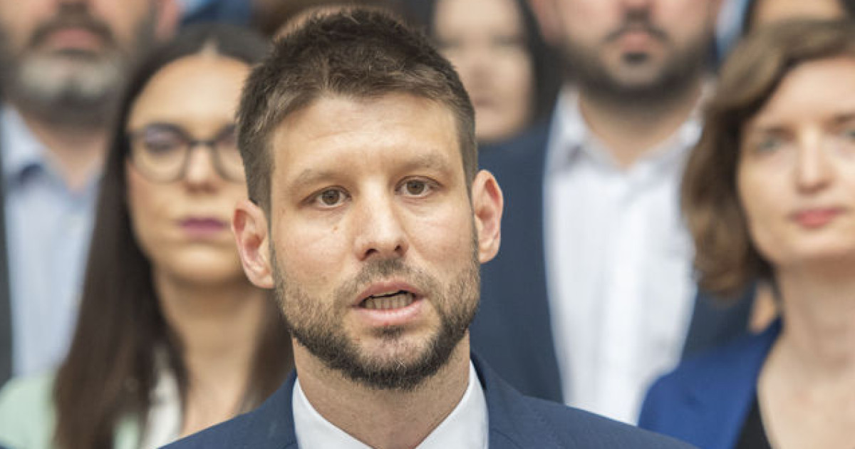 Hrabko o Šimečkovom fopaux: PS to dostáva zo všetkých štyroch svetových ...