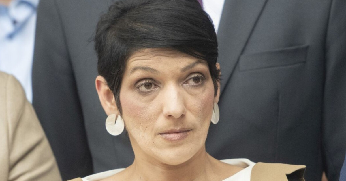 DO POPUKANIA! Irenka prehovorila a opäť perlila... Nerozumel ani ...