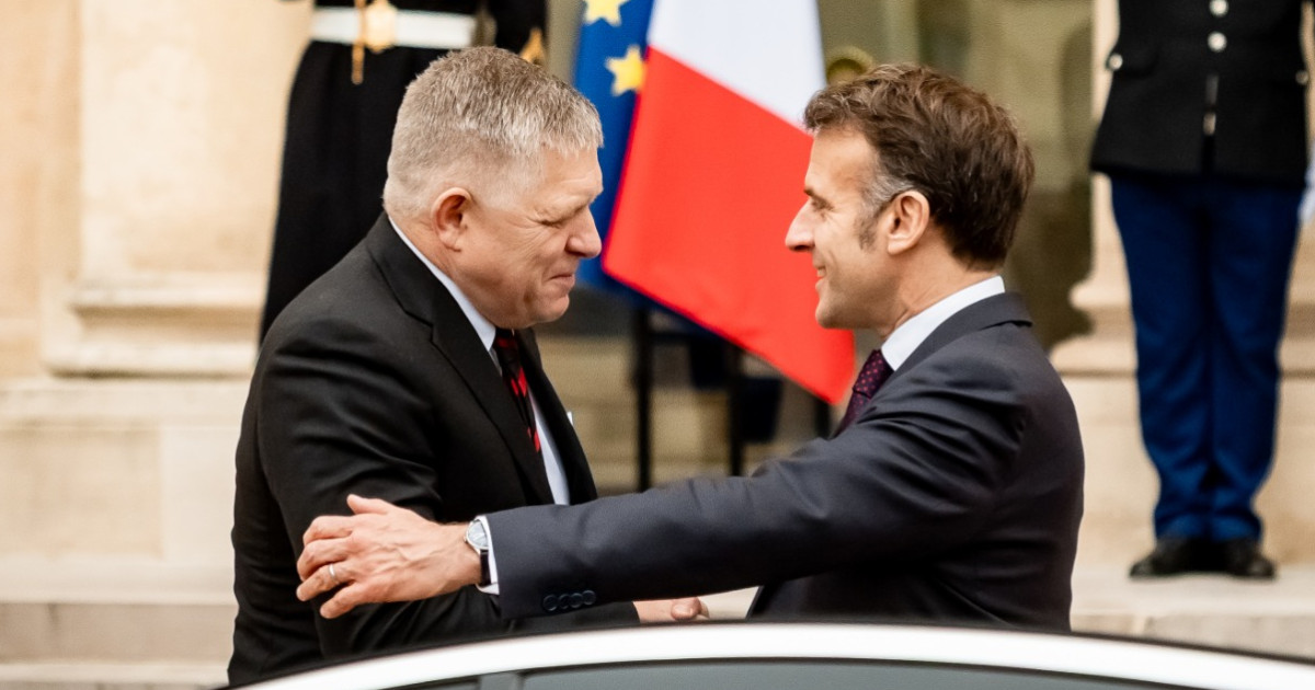 PÍŠU O NÁS Fico prehovoril po schôdzke s Macronom (VIDEO) | Hlavný Denník