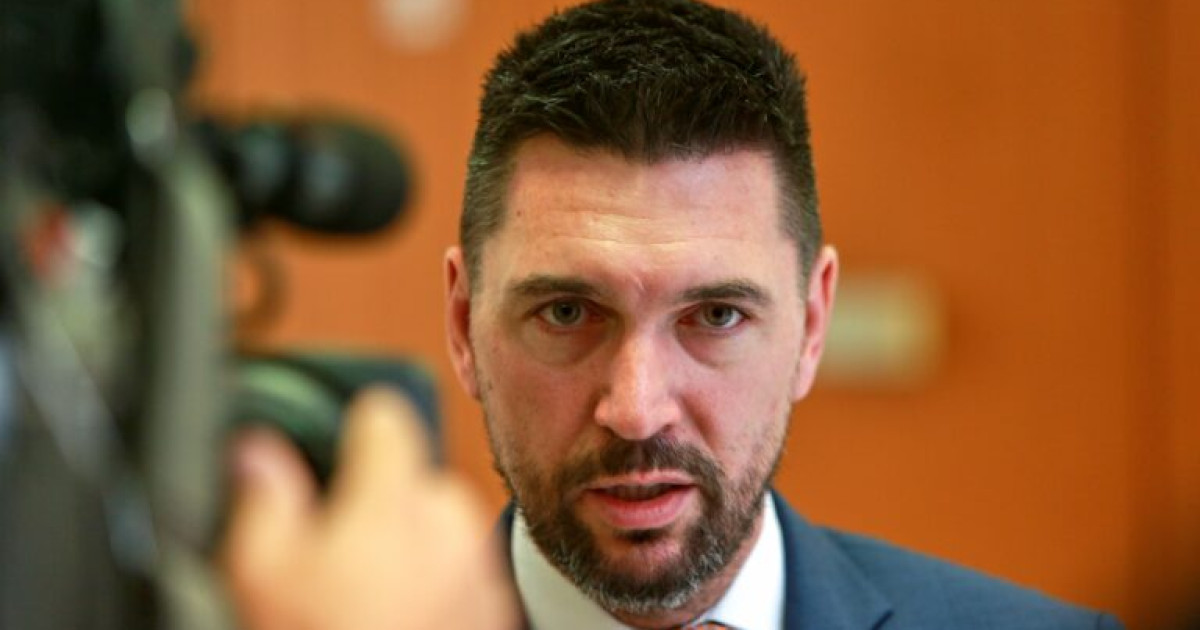 Minister Takáč hlási veľké čísla: Farmárom vyplatili viac ako pol ...