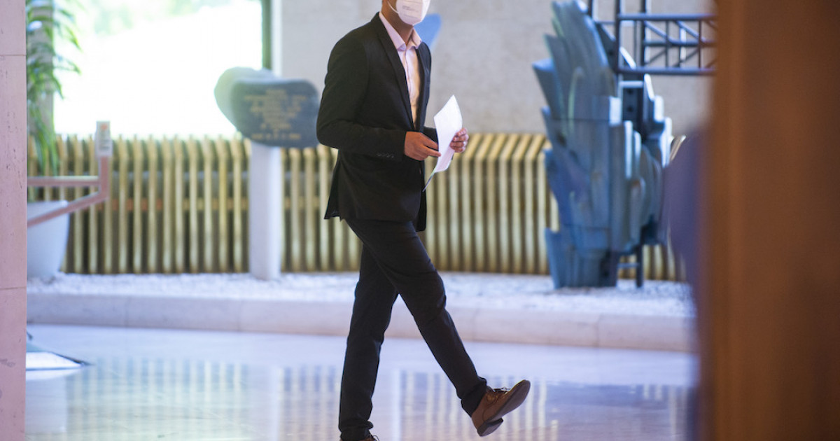 J. Herák už nie je členom klubu OĽANO, pôsobí ako nezaradený poslanec ...