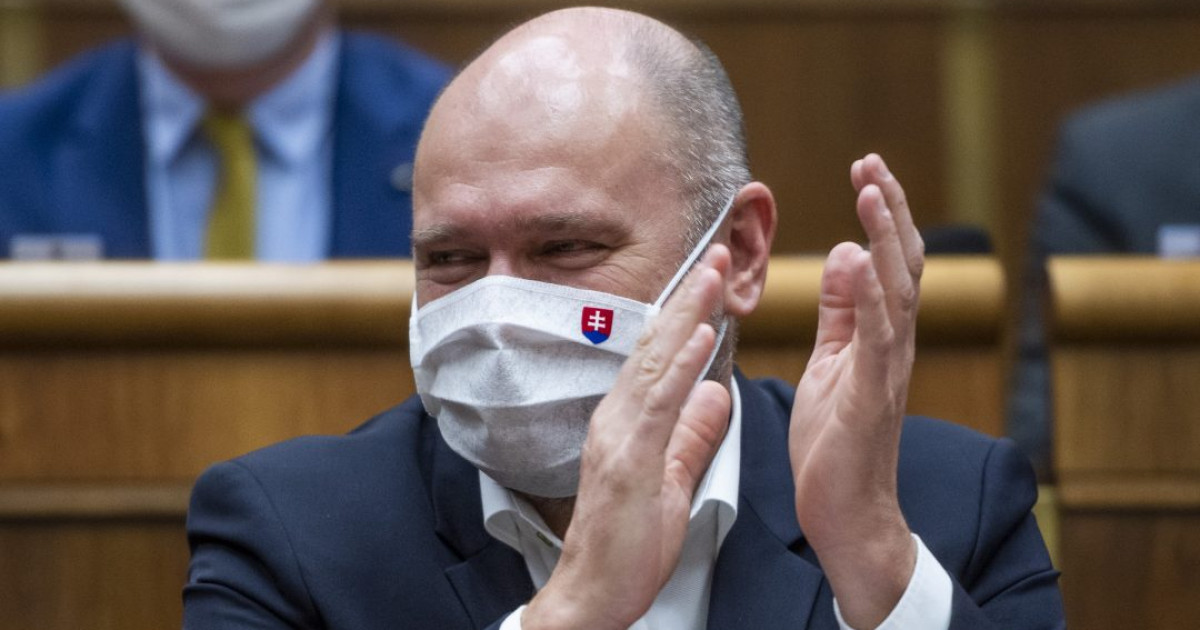 R. Sulík: Je možné, že platnosť COVID pasu bude skrátená na 9 mesiacov ... R. Sulík: Je možné, že platnosť COVID pasu bude skrátená na 9 mesiacov ...