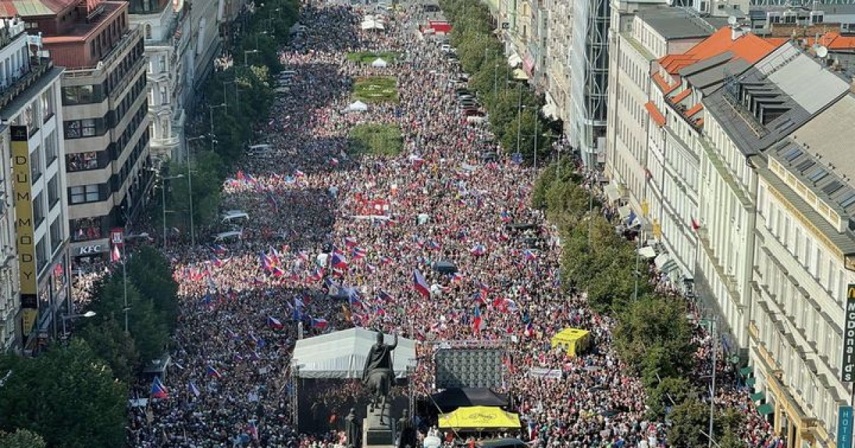 Spoja znovu po 33 rokoch Praha a Bratislava svoje sily? | Hlavný Denník