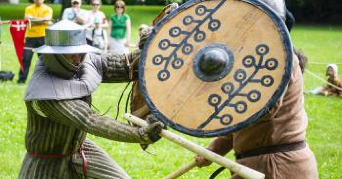 Užite si v sobotu kultúrno-historický festival Bitka o Bratislavu ...