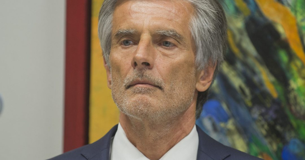 Neustála polarizácia slovenskej spoločnosti z jednej aj druhej strany ...