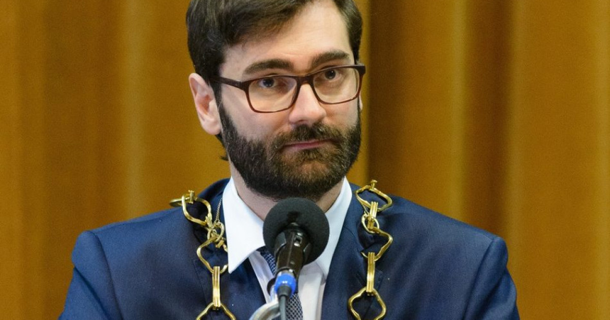 Toto tu ešte nebolo ! Primátor Nitry Hattas a Bödörovci | Hlavný Denník