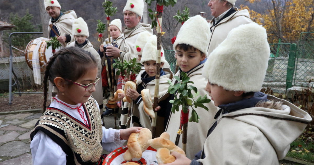 Koledníci Dobrej noviny začínajú na Štedrý deň vinšovať v rodinách ...