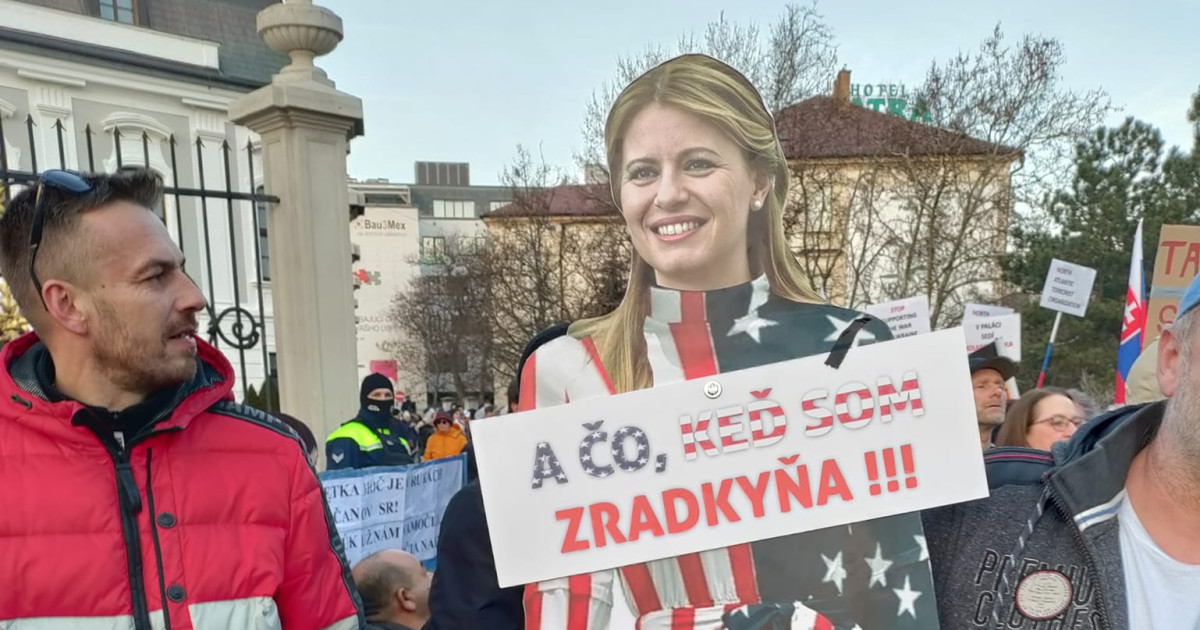 POCHOD ZA MIER v Bratislave (VIDEO + FOTOGALÉRIA) | Hlavný Denník POCHOD ZA MIER v Bratislave (VIDEO + FOTOGALÉRIA) | Hlavný Denník