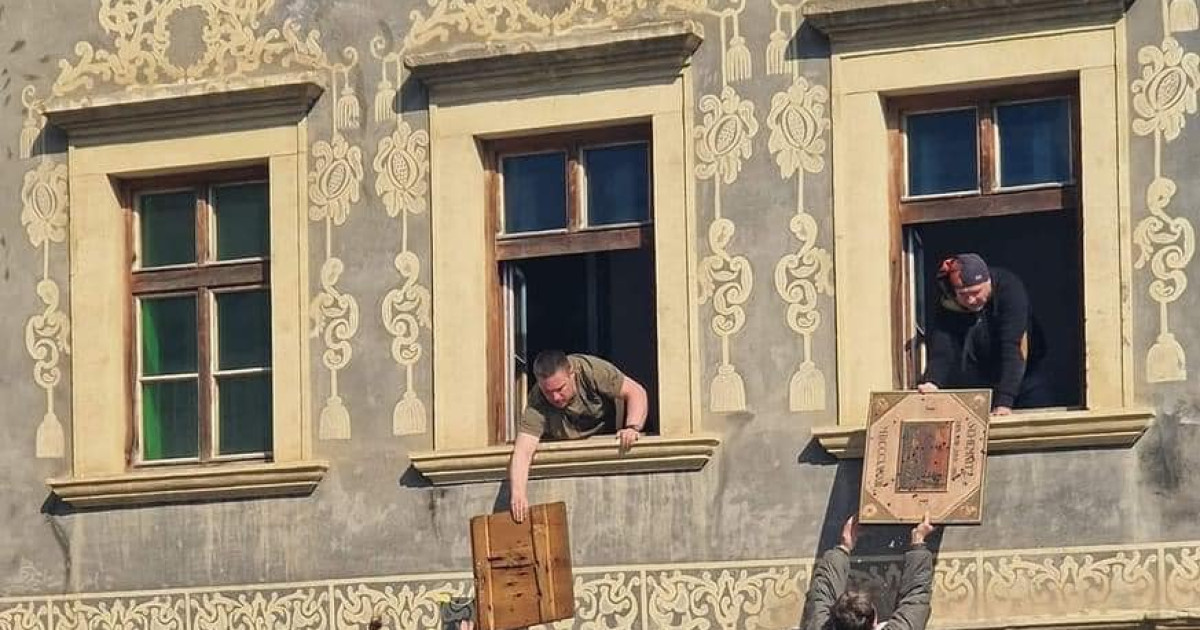 Hrôza v Banskej Štiavnici ukázala veľké srdcia Slovákov (Fotogaléria ...