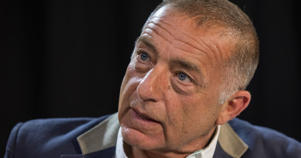 Flašík si podal Čaputovú: ŠIALENÉ POKRYTECTVO! Tak typické pre ...