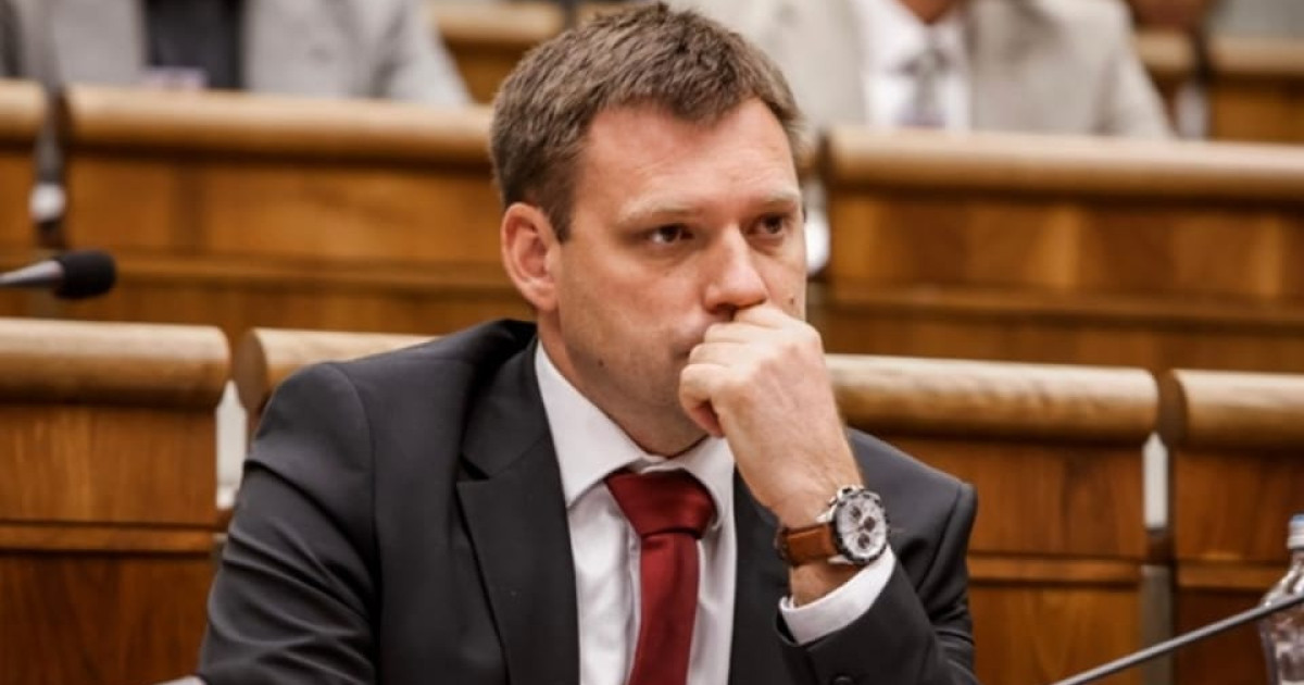 Taraba: Pán Hamran, dohovorte tým chuligánom! | Hlavný Denník