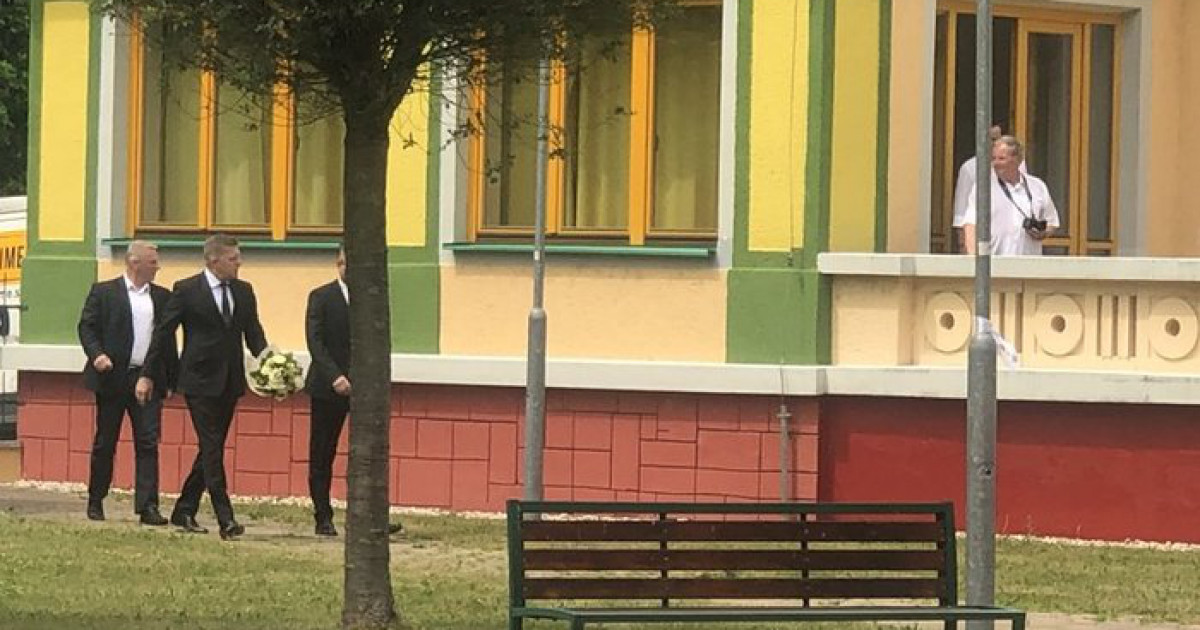 Fico dal prednosť svadbe Bohumila Hanzela pred inauguráciou Čaputovej ...