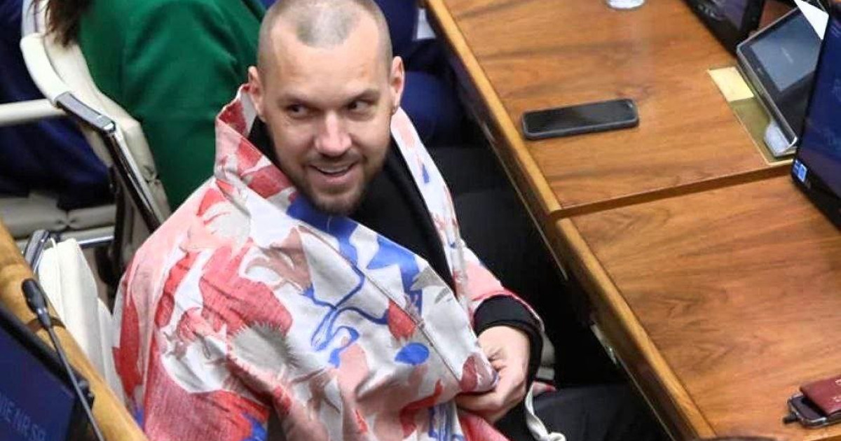 PROGRESÍVCI SA VYFARBILI! Úroveň politickej kultúry v NR SR sa prepadla ...