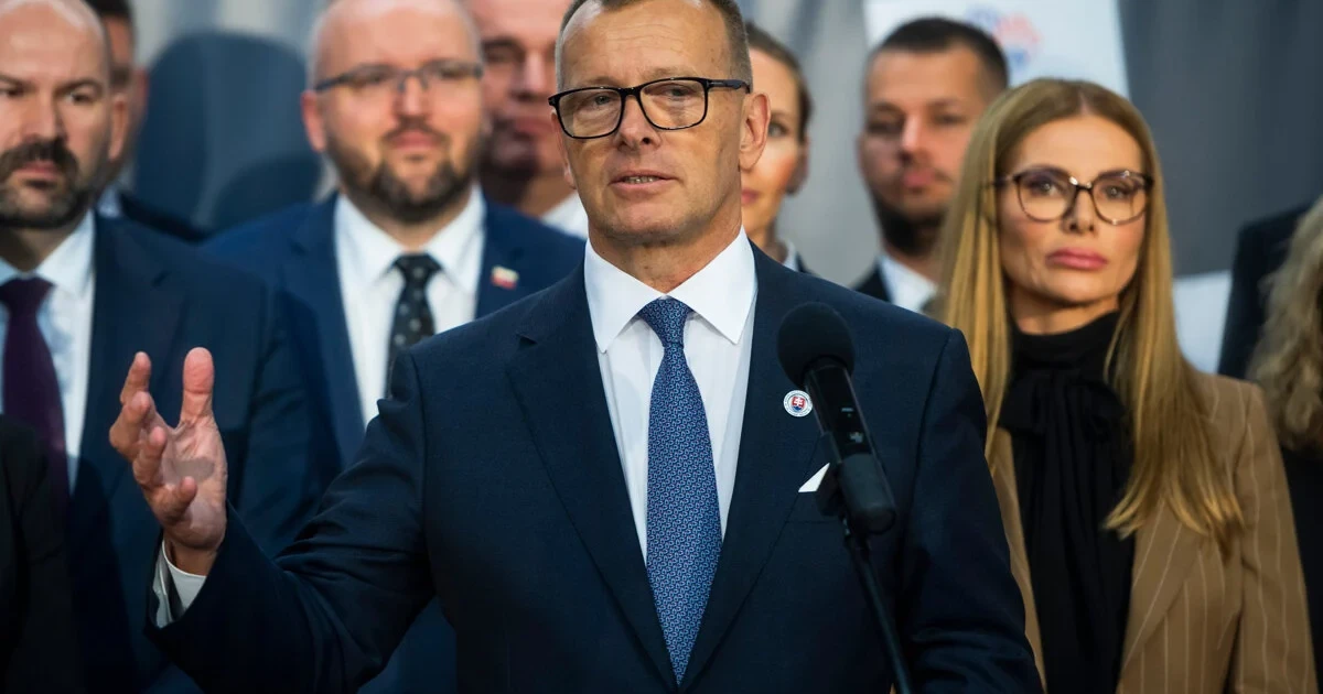 Sme rodina podporuje v druhom kole volieb P. Pellegriniho | Hlavný Denník