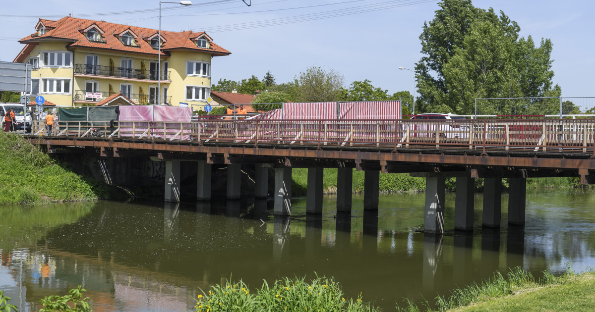 Bratislava: Na moste na Hradskej ulici vyhlásilo mesto mimoriadnu situáciu | Hlavný Denník