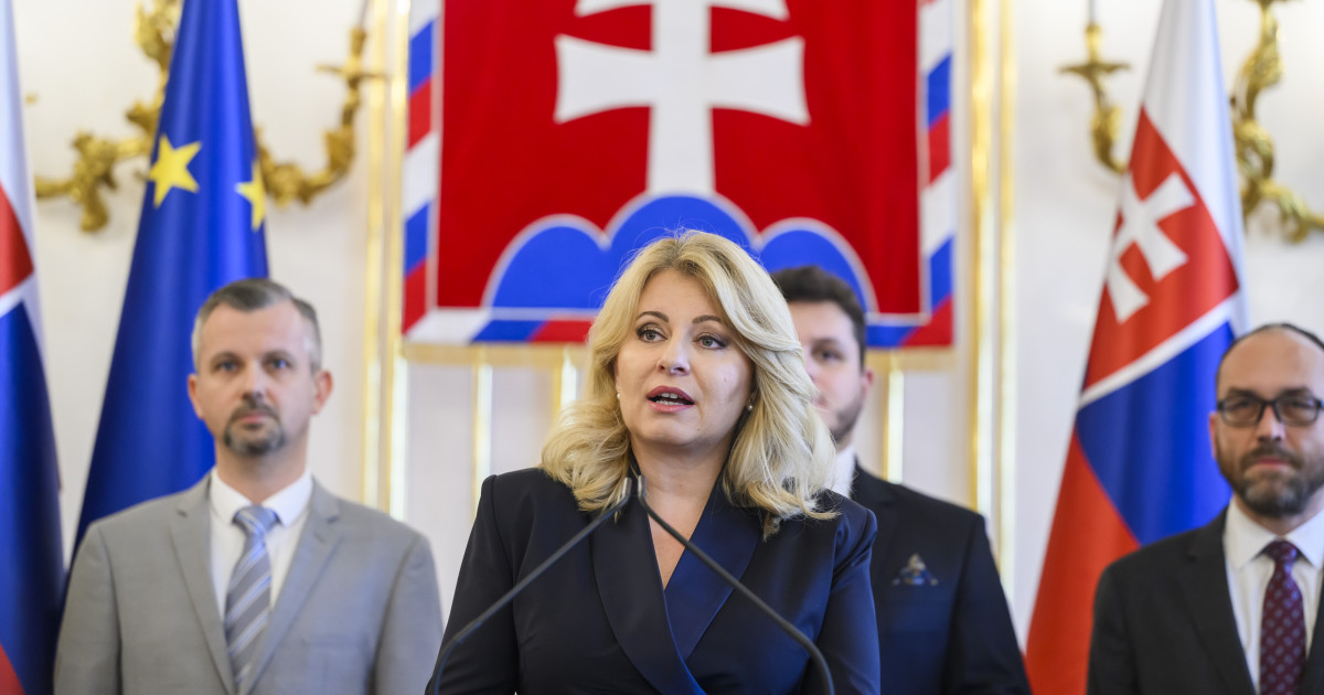 Prezidentka stále tvrdošijne plače na nesprávnom hrobe | Hlavný Denník