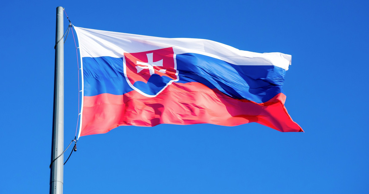 SNS predložila návrh zákona na ochranu štátnych symbolov | Hlavný Denník