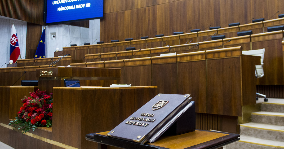 ÚVAHA NA OKRAJ MIŠKOVHO ODVOLÁVANIA | Hlavný Denník