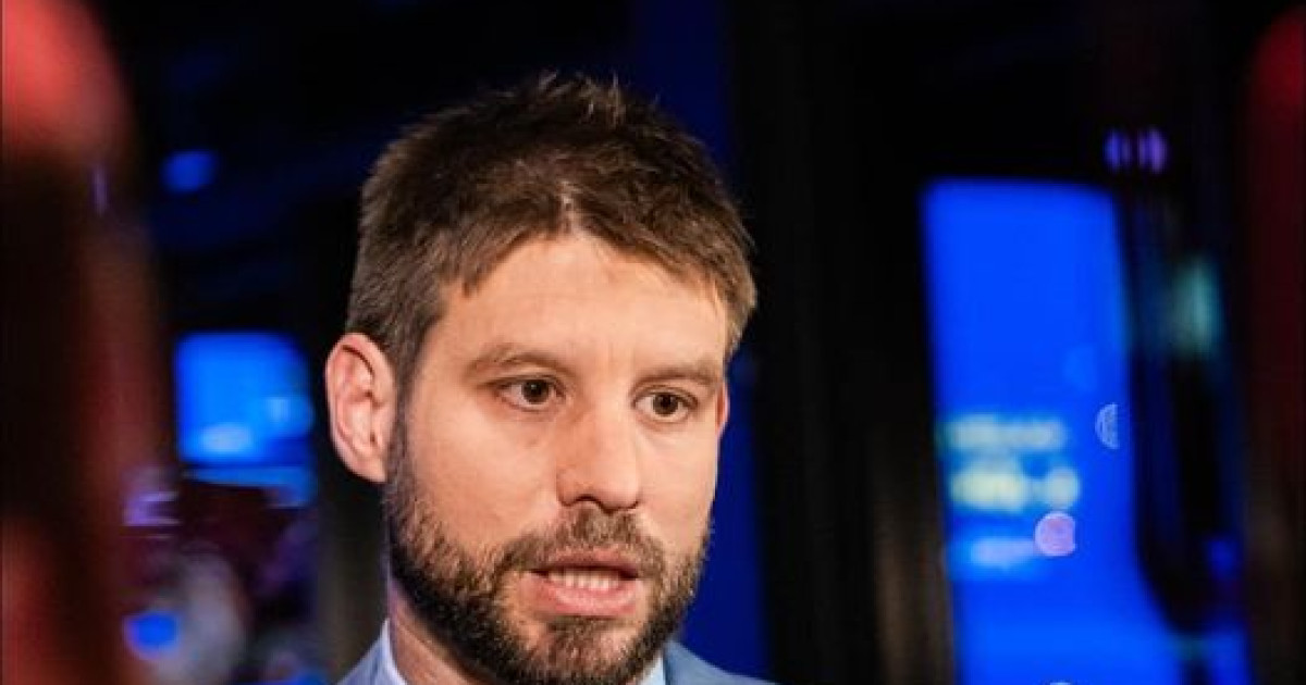 Michal Šimečka má plán! Chystá sa na všetkých | Hlavný Denník